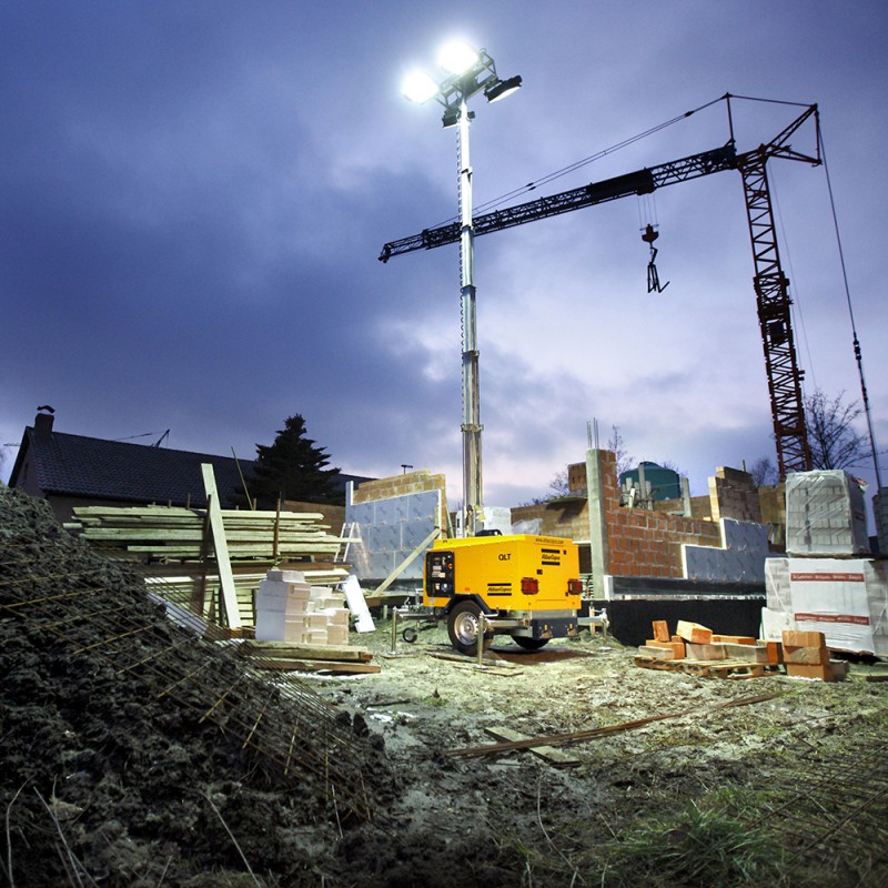 Torre de iluminación Atlas Copco QLT H40 - Grupema, Grupo Peña Maquinaria